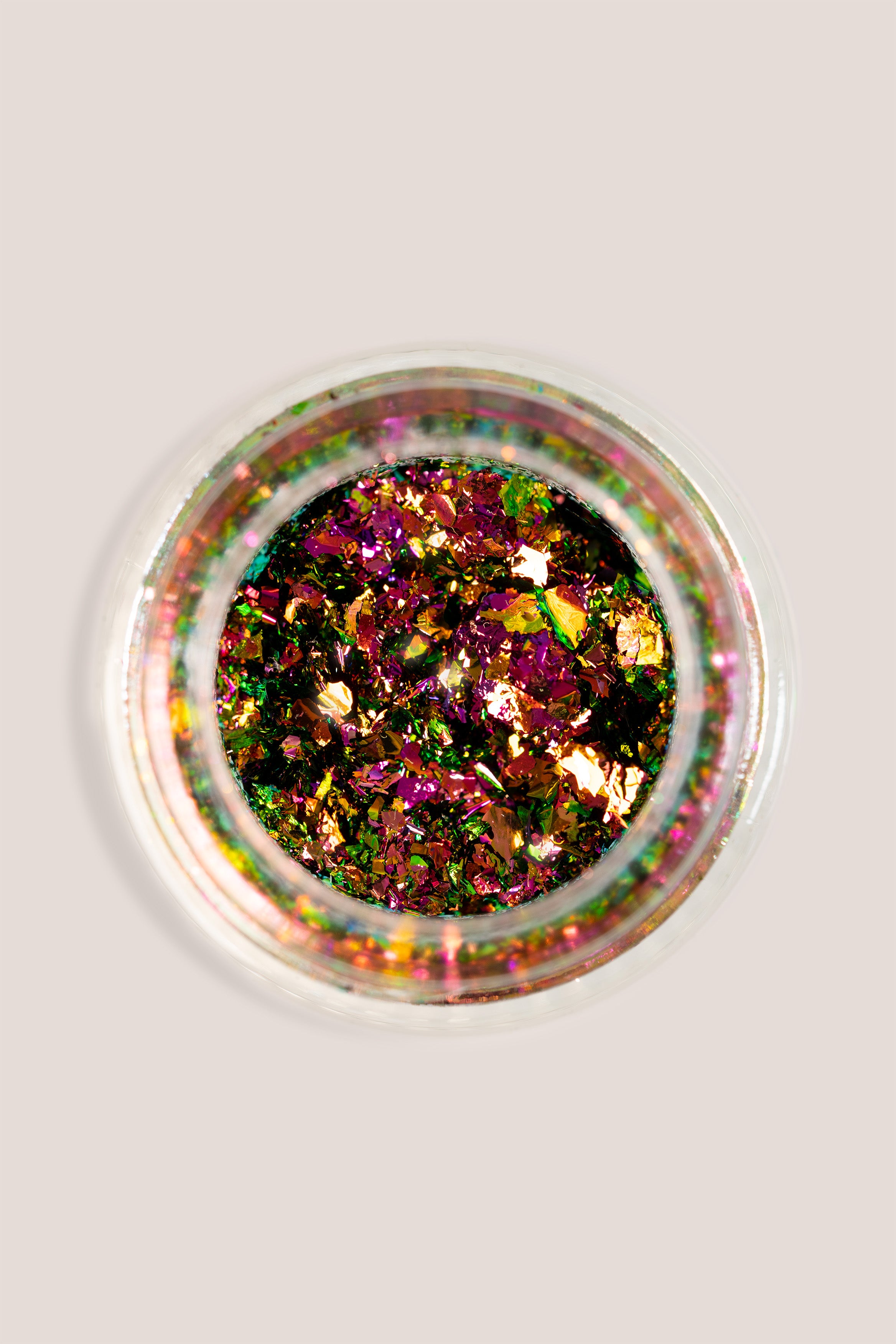 Ruby Flakes – NAILS-LUXE